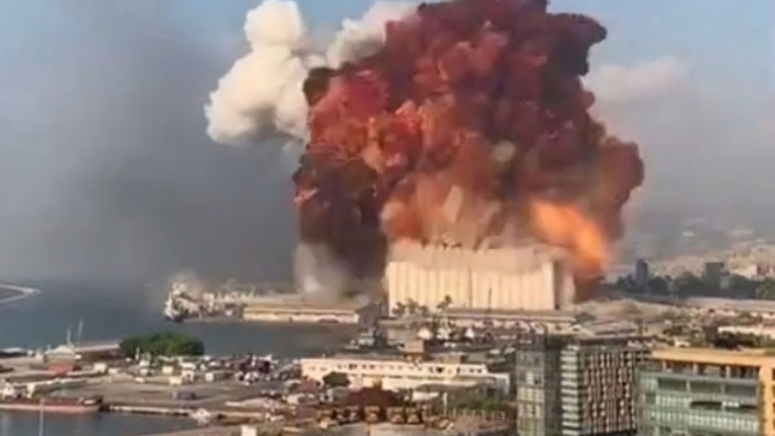The 2020 Beirut Explosion - Compact Disasters